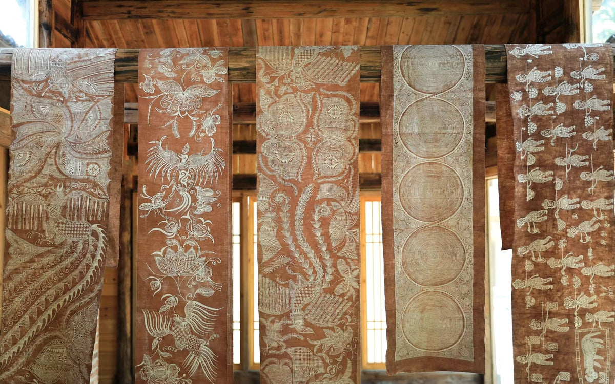 The Intricate Weaving of Miao Brocade: Craftsmanship and Cultural Heri ...